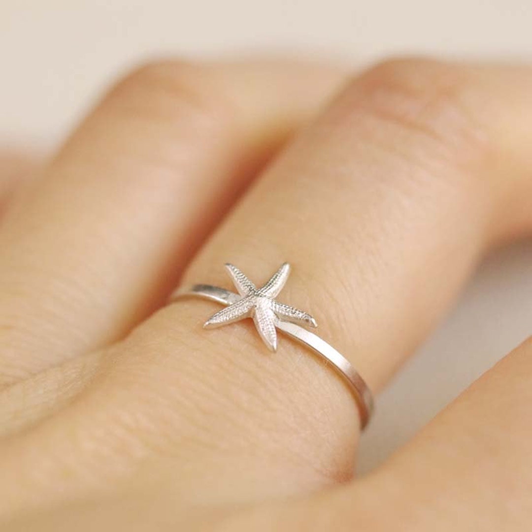 Starfish Stacking Ring // Gold or Silver Starfish Ring . Stackable Starfish Ring Stack. Star ...
