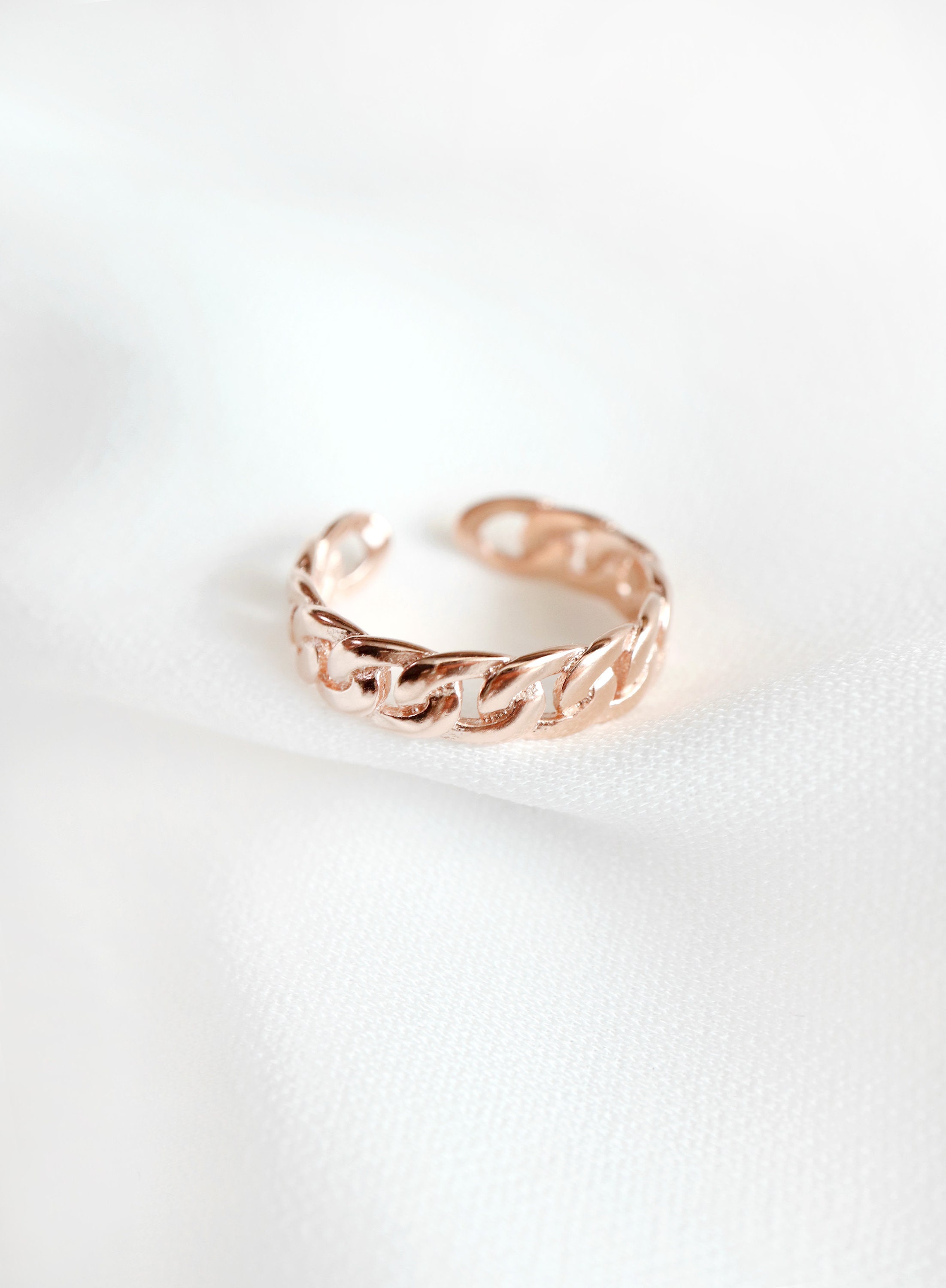 Chain Link Ring // Silver or Gold . Adjustable Chain Ring . Minimalist ...
