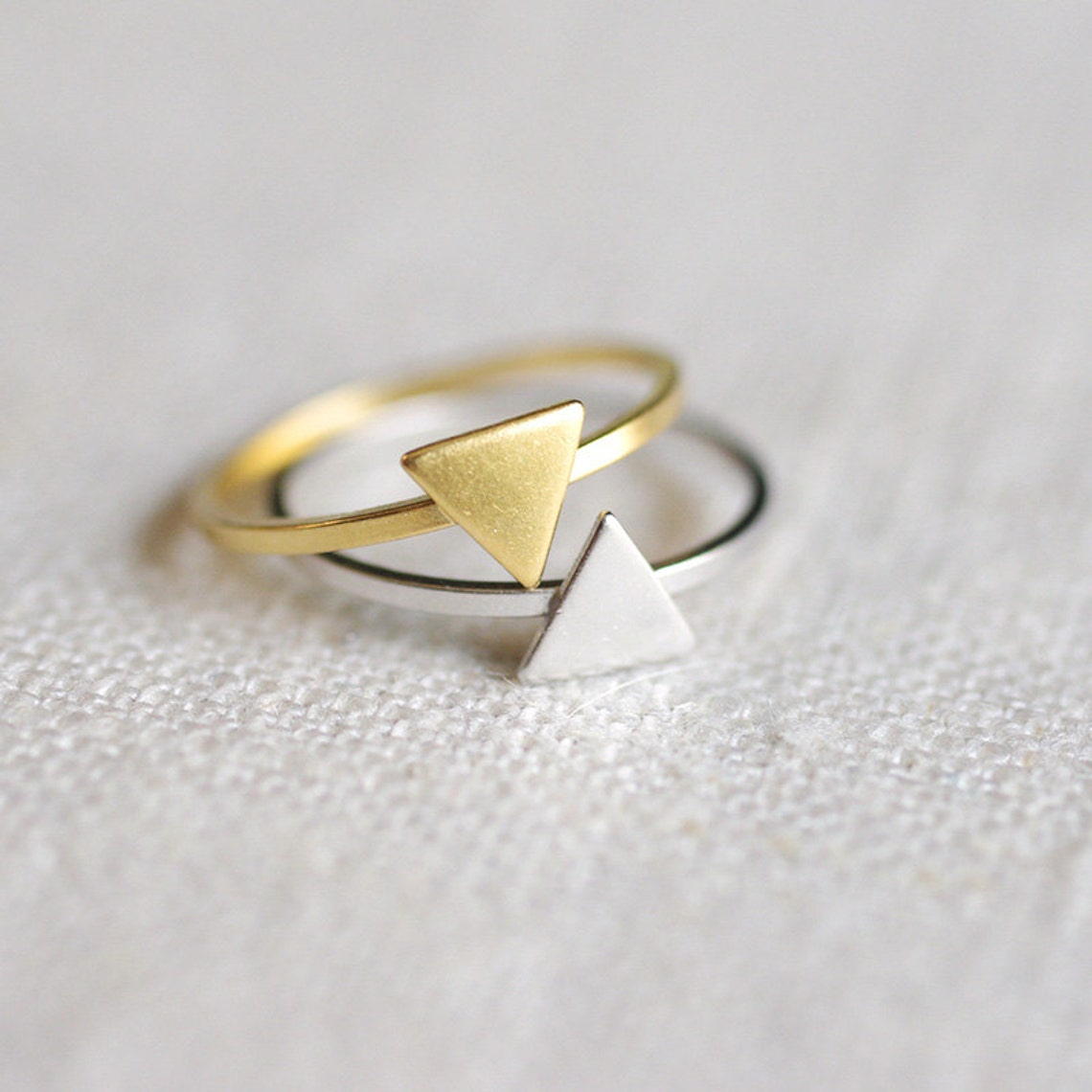 Simple Triangle Ring // Silver or Gold Filled . Triangle | Etsy