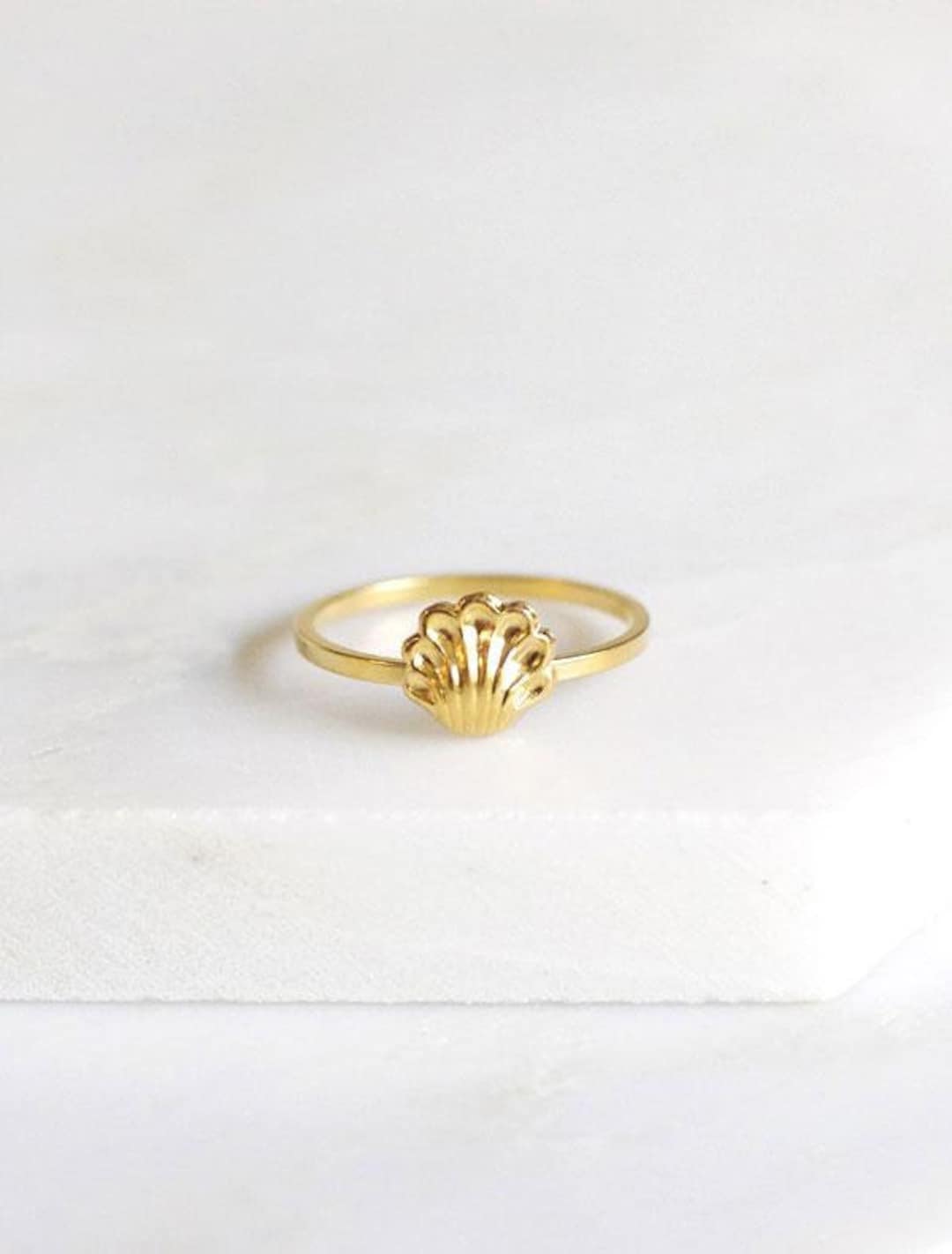 Seashell Stacking Ring // Gold or Silver Seashell Ring . Stackable Sea ...