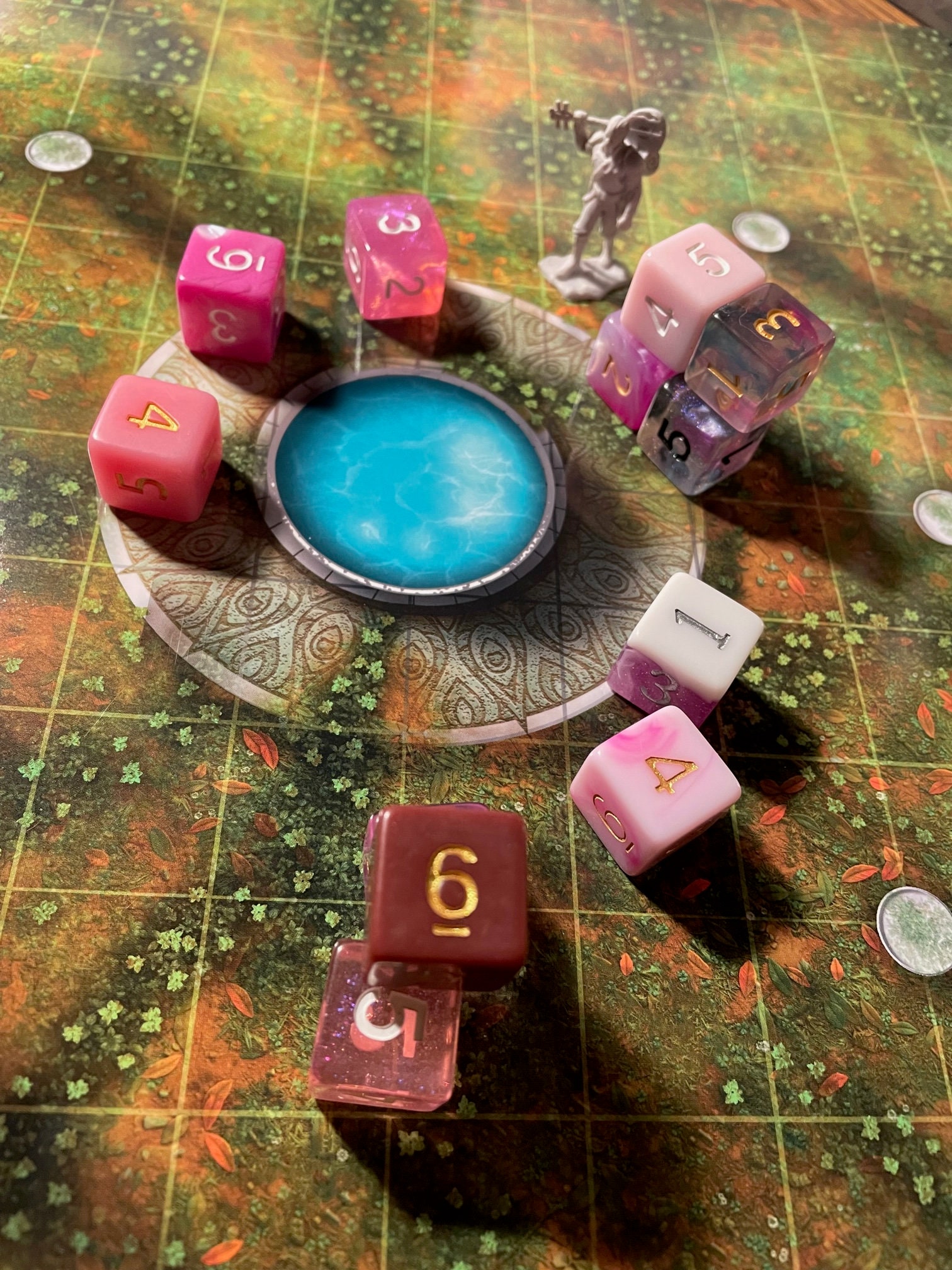 Spell Dice Set, Dissonant Whispers, Twelve 6 Sided Polyhedral Plastic ...