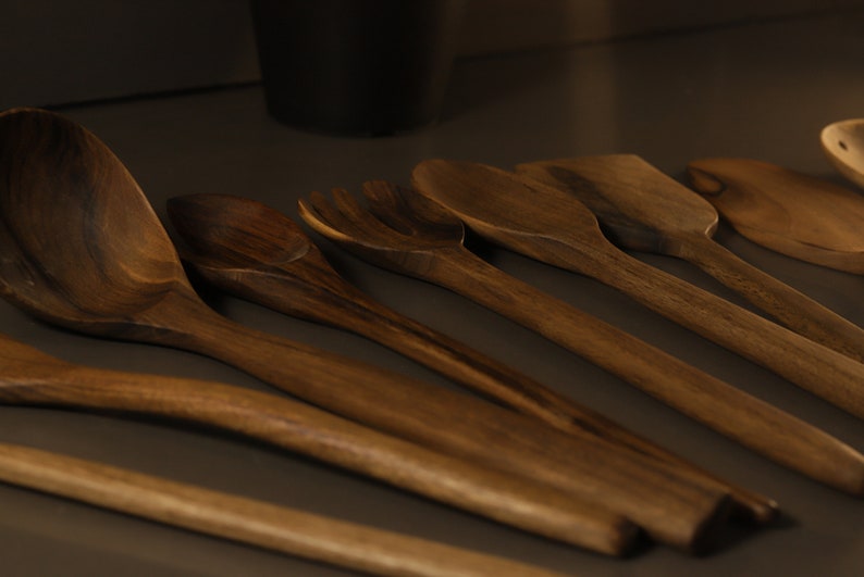 Elegant Walnut Wood Kitchen Utensil Set: Durable and Stylish Cooking ...