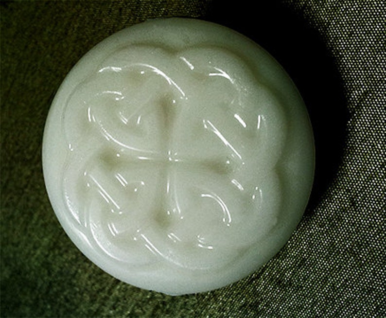 Handmade Round 1.5 Oz Guest Mini Soaps Celtic Knot Set of 6 in Goat's ...