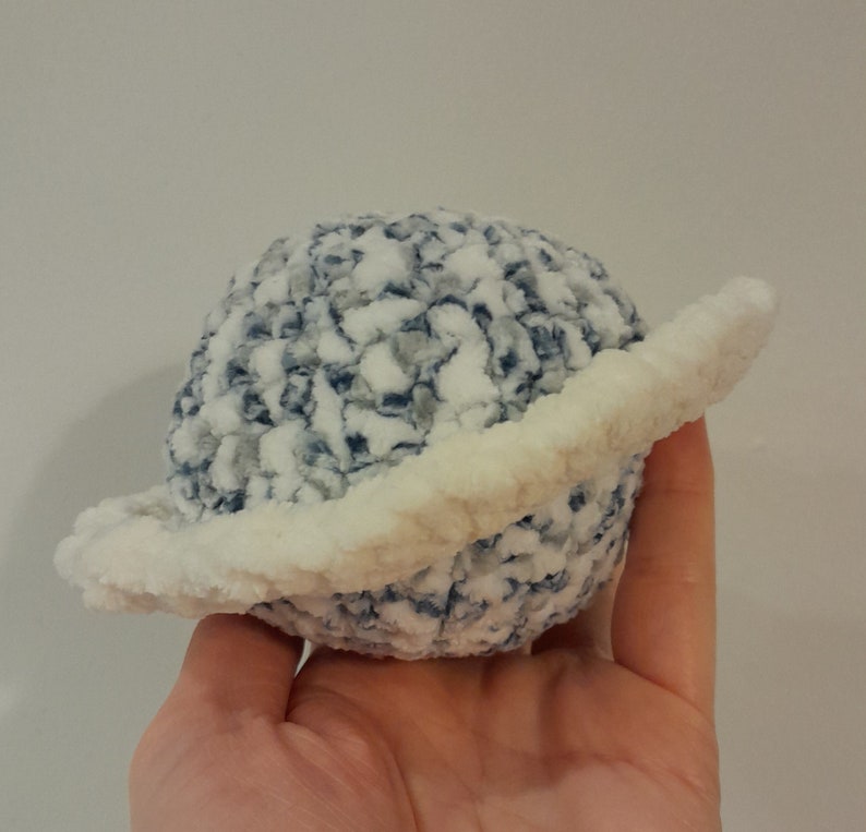 Space Invader & Planet Plushies - Etsy