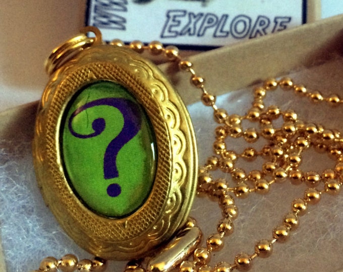 The Riddler riddle Me This Locket - Etsy