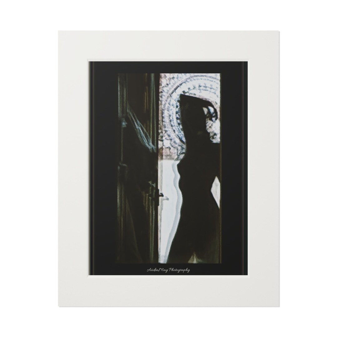 Reflected Silhouette Styled Portrait Fine Art Prints passepartout Paper ...