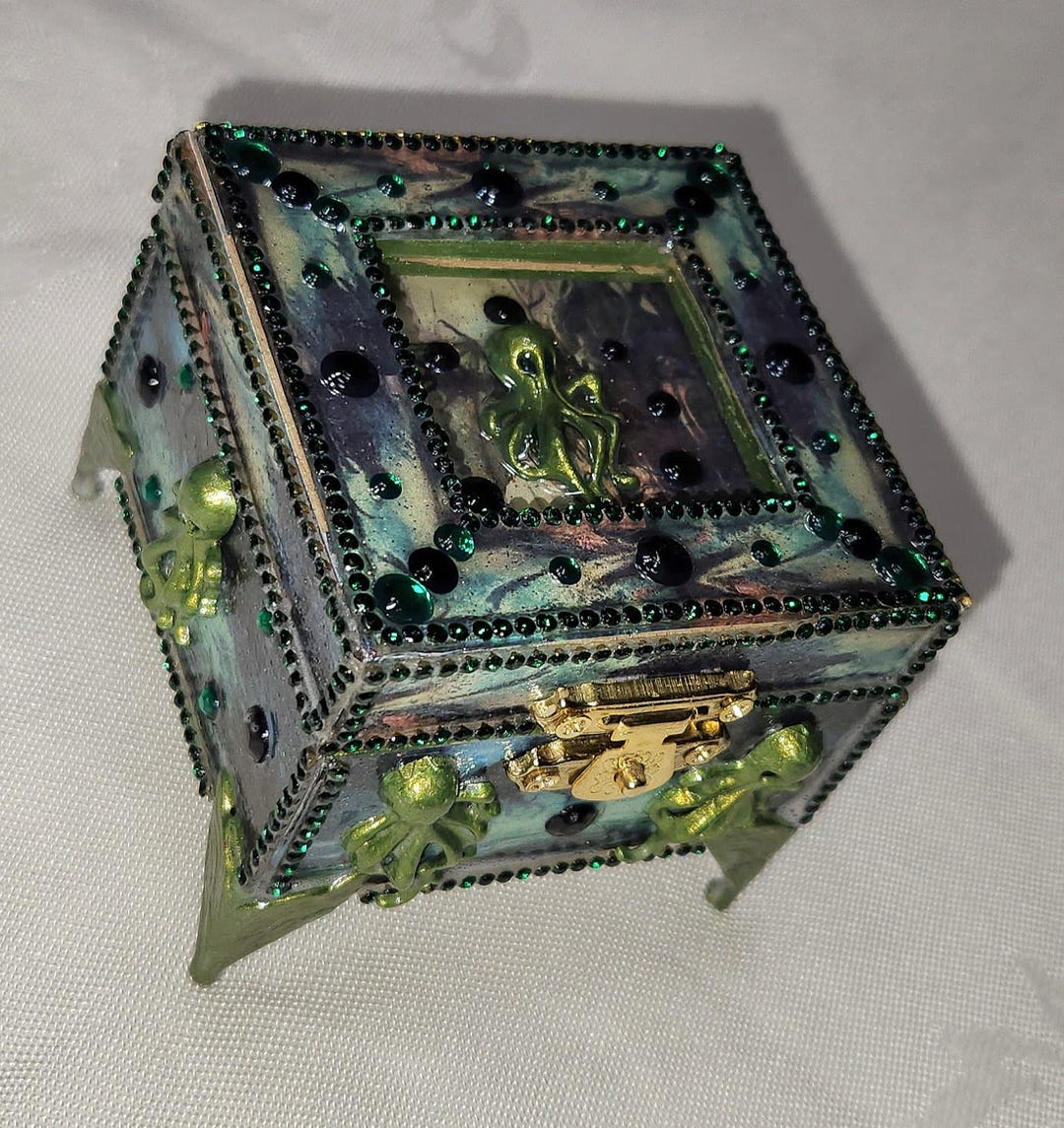 Eldritch Horror Glass Top Trinket Box - Etsy