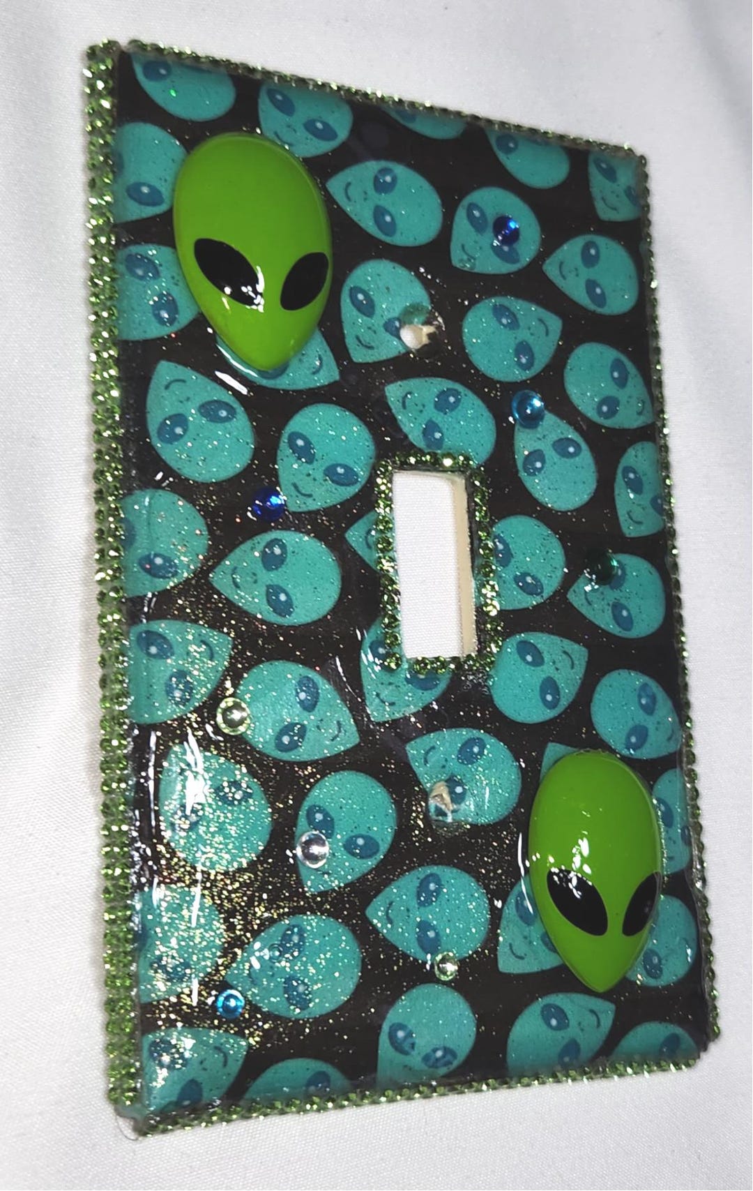 Alien Light Switch Cover - Etsy