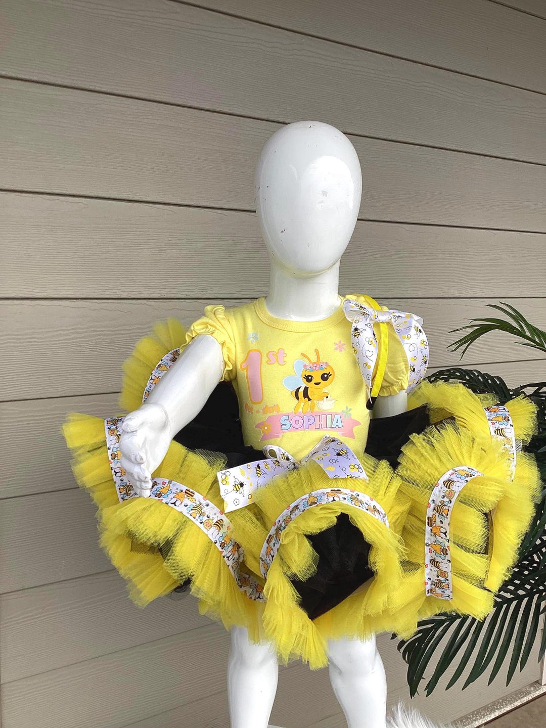 Personalized Bumble Bee Tutu Outfit, Custom Tulle Birthday Skirt - Etsy
