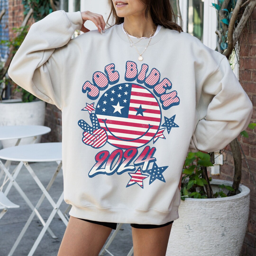 Joe Biden 2024 Sweatshirt Cute Retro Smiley Face Aesthetic Hoodie ...