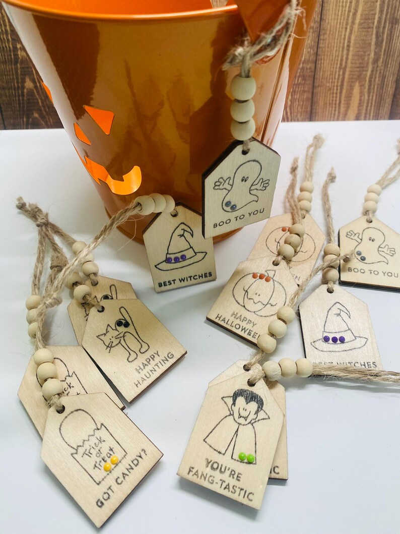 12 Wood Halloween Tags for Gift Bags, Boo Bags, Goodie Bag Tag - Etsy