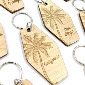 Custom Palm Tree Keychain - Customizable Personalized - Tropical Beach ...