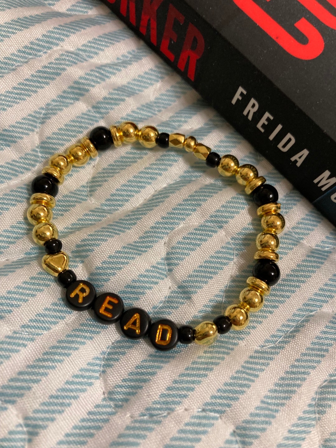 Read Beaded Bracelet black/gold - Etsy