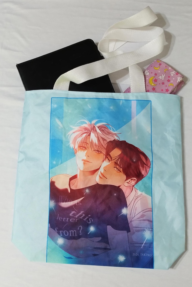 Manhwa BL Pattern Tote Bag, Roses and Champagne - Etsy