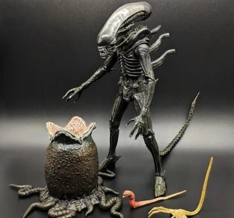 Egg Alien Covenant Glowing Facehugger Eggs & Queen Aliens PVC Figures ...