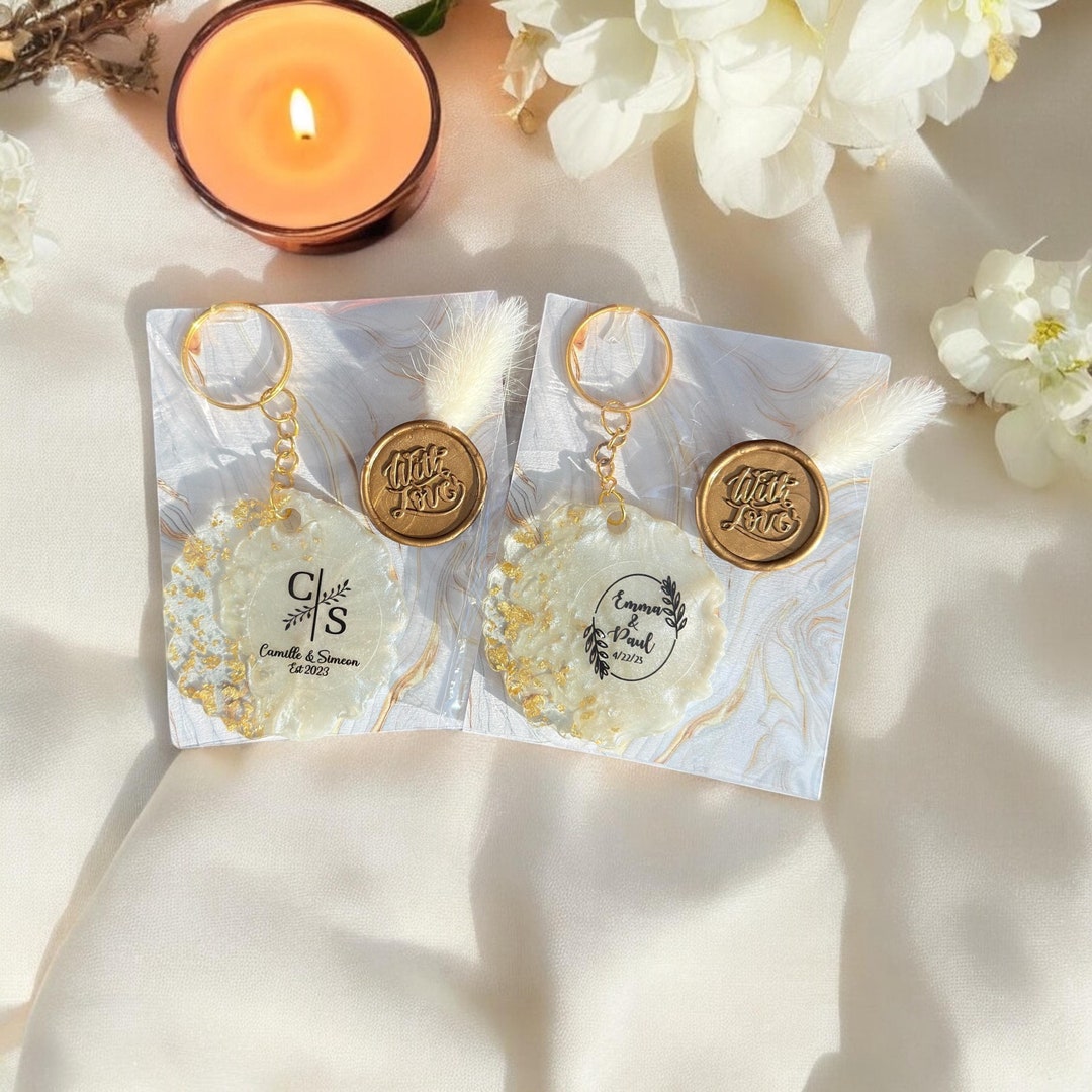Bulk Wedding Favors for Guests, SEALED Resin Keychains Wedding Favors ...
