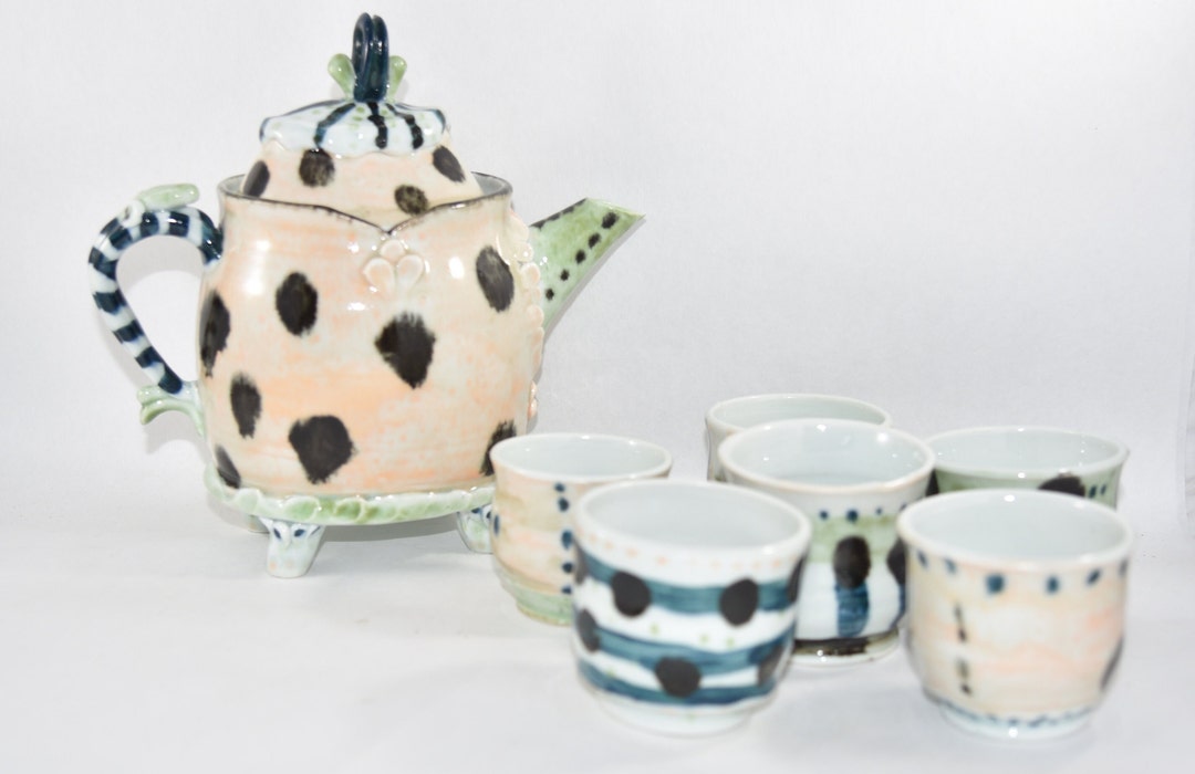 Whimsical Teapot Set With Six Tea Cups. Dots and Stripes. Alice in ...