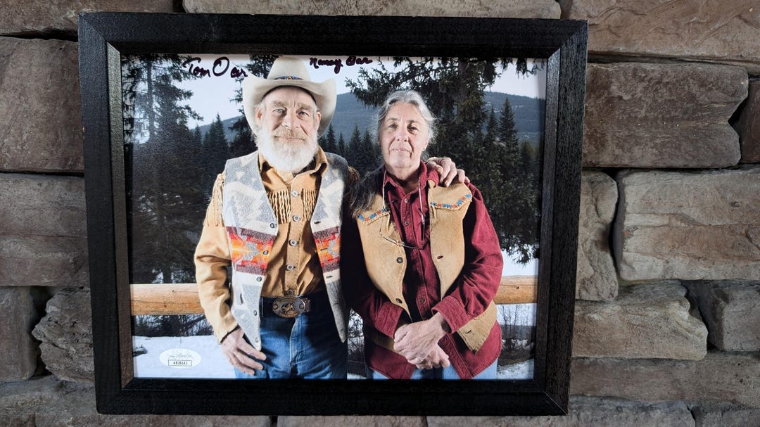 Autographed Tom Oar and Nancy Oar Mountain Men 8x10 Inch Framed Photo ...