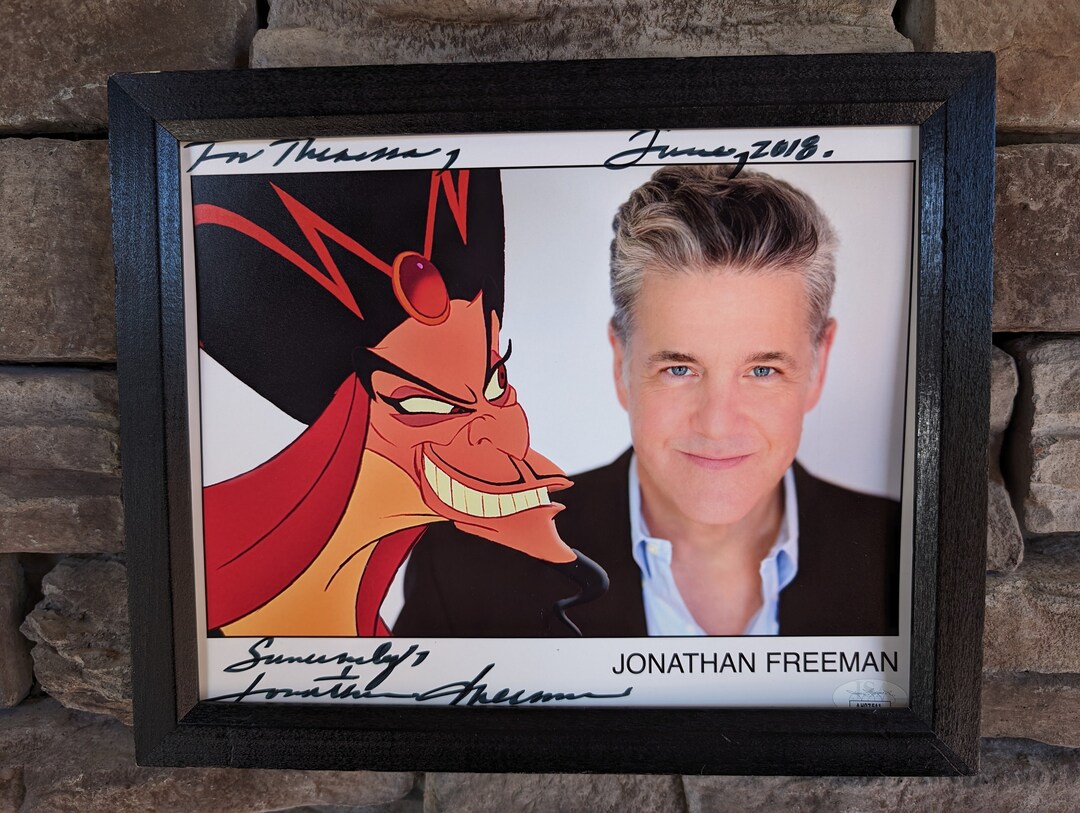 Autographed Jonathan Freeman Voice of Jafar in Disney's Aladdin 8x10 ...