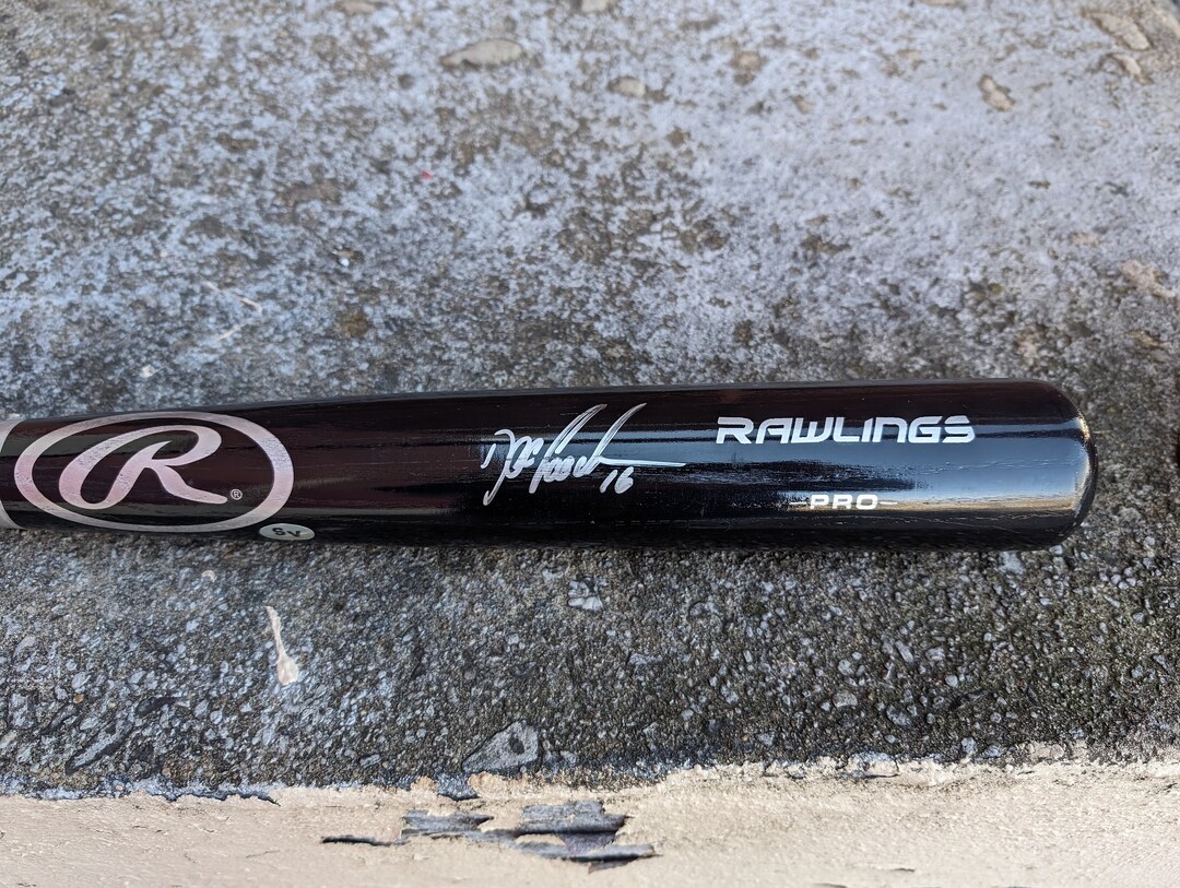 Autographed Doc Gooden Baseball Bat With Certificate of Authenticity ...