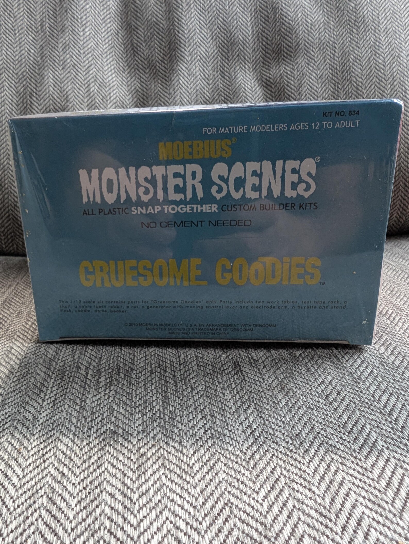 Moebius Model Kit 1/13 Scale Monster Scenes Gruesome Goodies. Factory ...