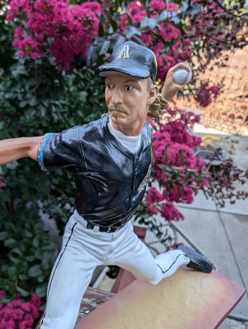 2000 Salvino Prestige Series Randy Johnson Limited Edition Statue ...
