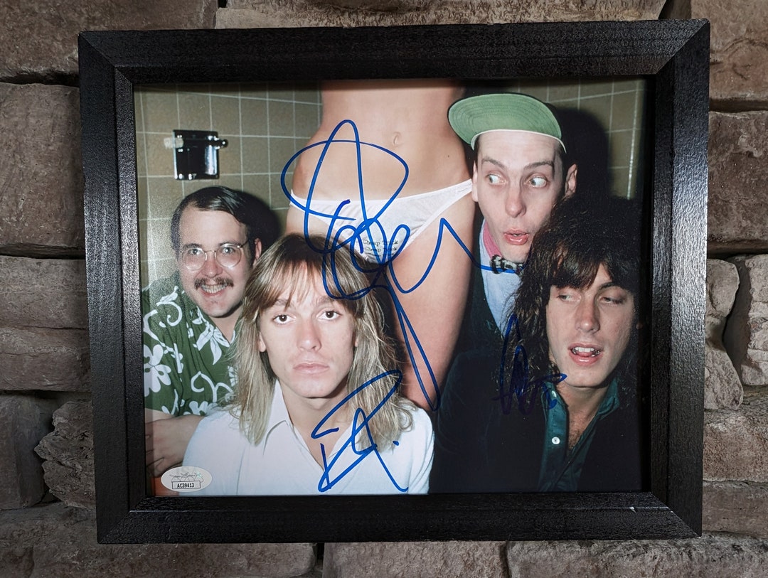 Autographed Cheap Trick Robin Zander , Rick Nielsen and Tom Petersson 8x10 Inch Framed Photo ...