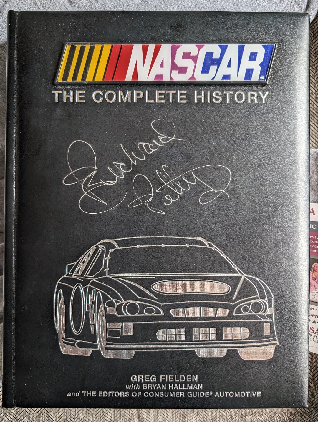 Autographed Richard Petty NASCAR Legend NASCAR the Complete History ...