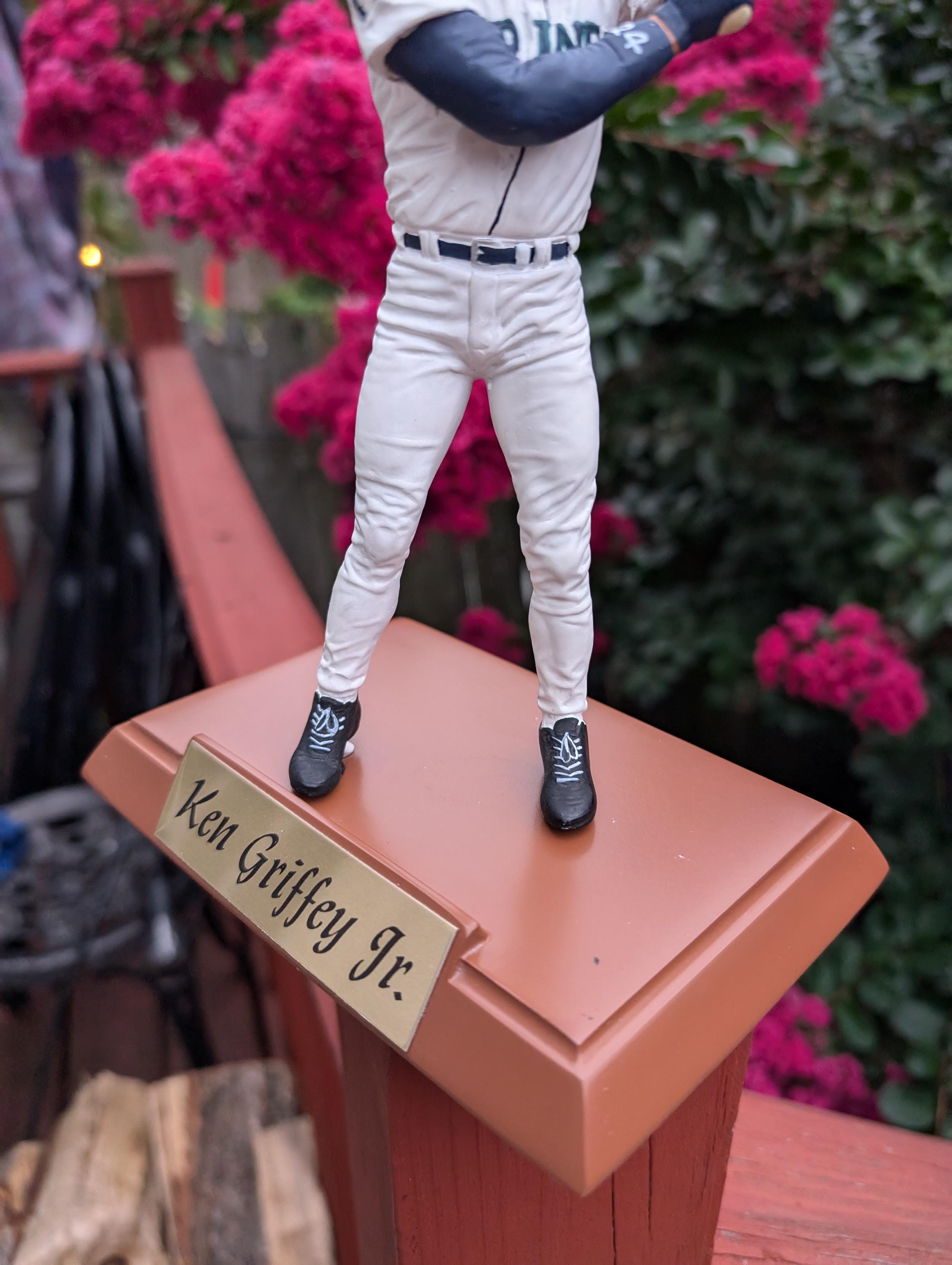 1996 Salvino Ken Griffey Jr Limited Edition Statue Seattle Mariners - Etsy
