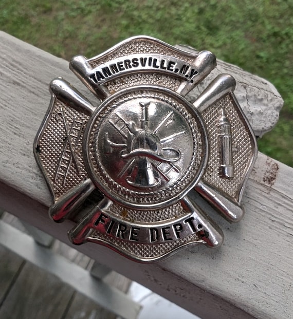 Insignias De Bomberos Antiguas Antigua Insignia De Bomberos De