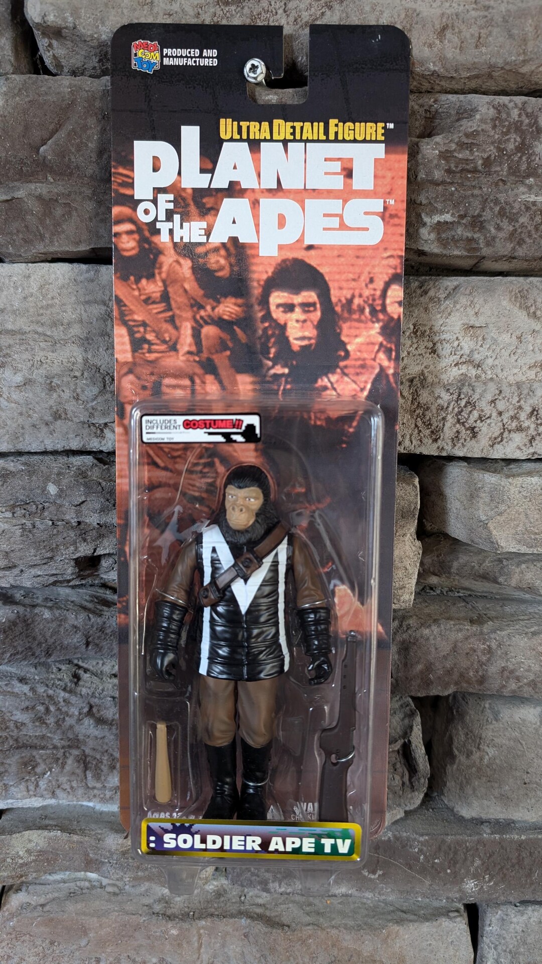 Medicom Planet of the Apes Soldier Ape TV Action Figure in the Original ...