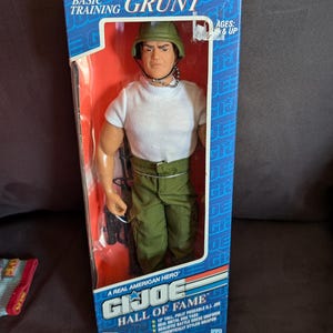 Vintage 1992 Hasbro GI Joe Hall of Fame Basic Training Grunt Collectors Edition Doll in Original ...