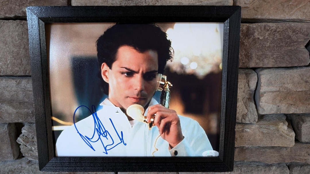Autographed Richard Grieco Dennis Booker on 21 Jump Street 8x10 Inch ...