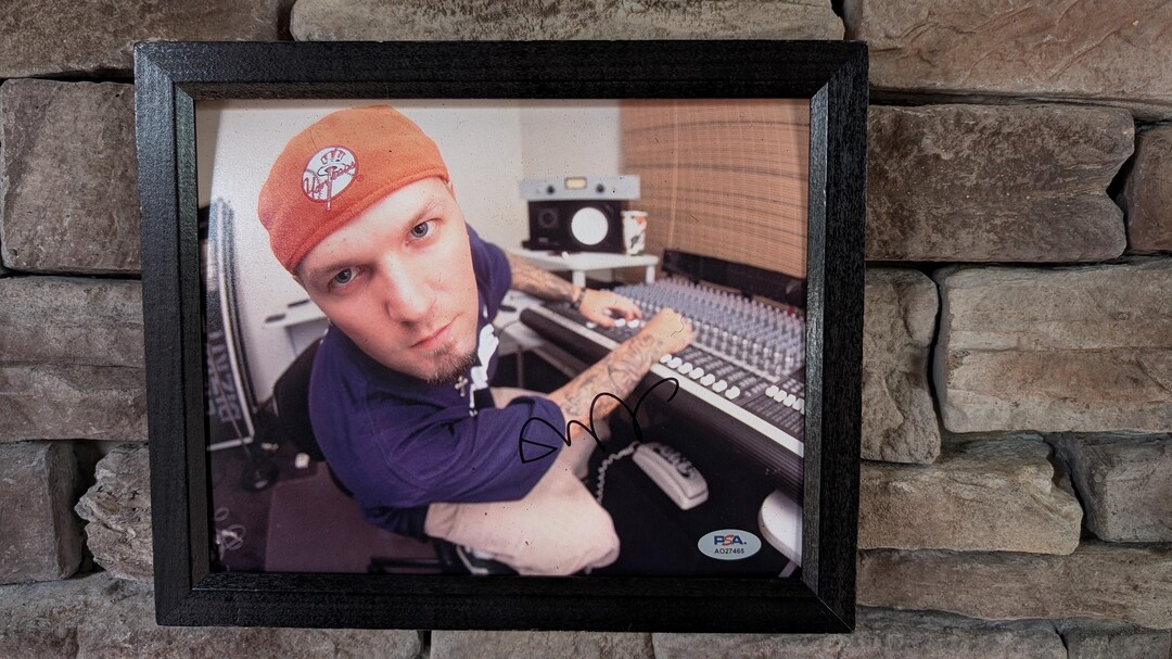 Autographed Fred Durst Limp Bizkit 8x10 Inch Framed Photo With ...