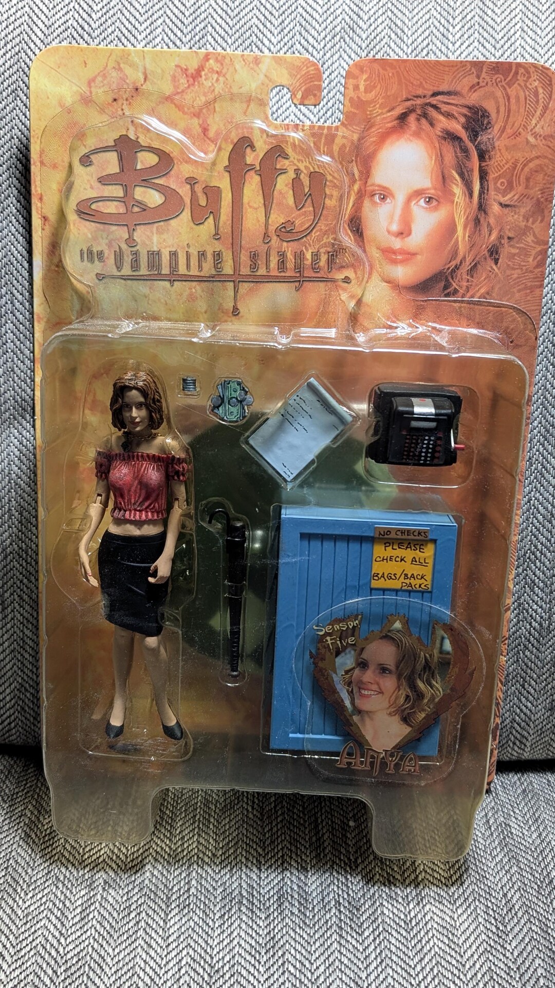 New Diamond Select Toys Buffy the Vampire Slayer Angel the Wish ...