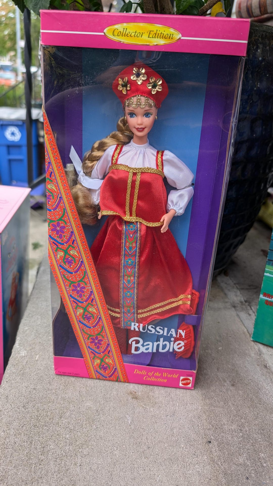 Vintage 1995 Mattel Dolls of the World Russian Barbie Doll in Original ...