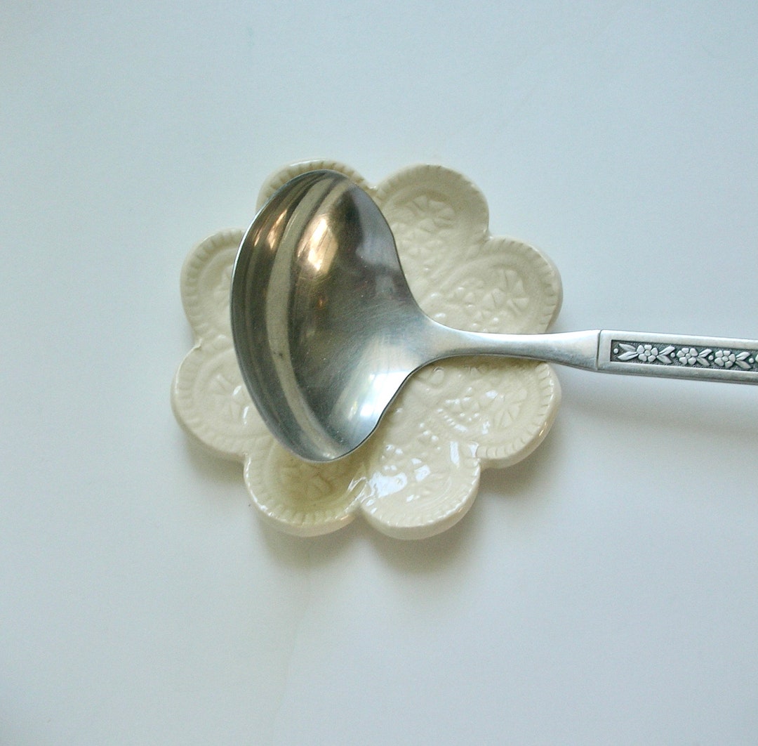 Ceramic Plate, Flower Shape Plate, Daisy Design, Handmade - Etsy