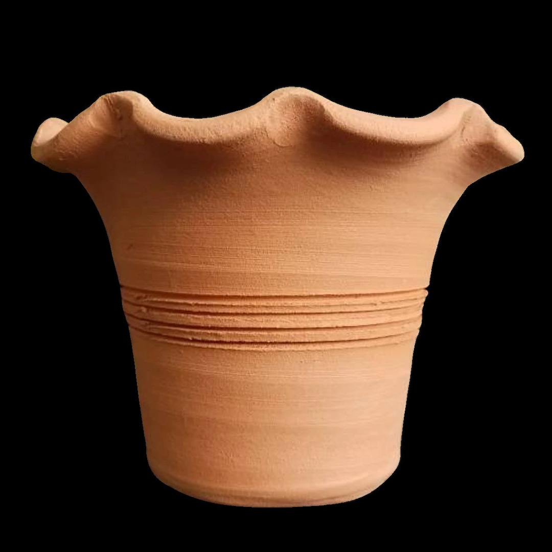 Craven Pottery Georgia Red Clay Small Terra Cotta Fluted Palm Pot ...