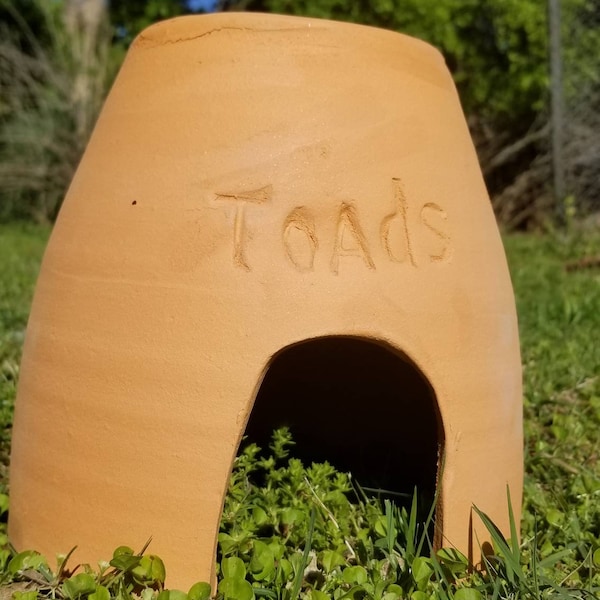 Toad House - Etsy
