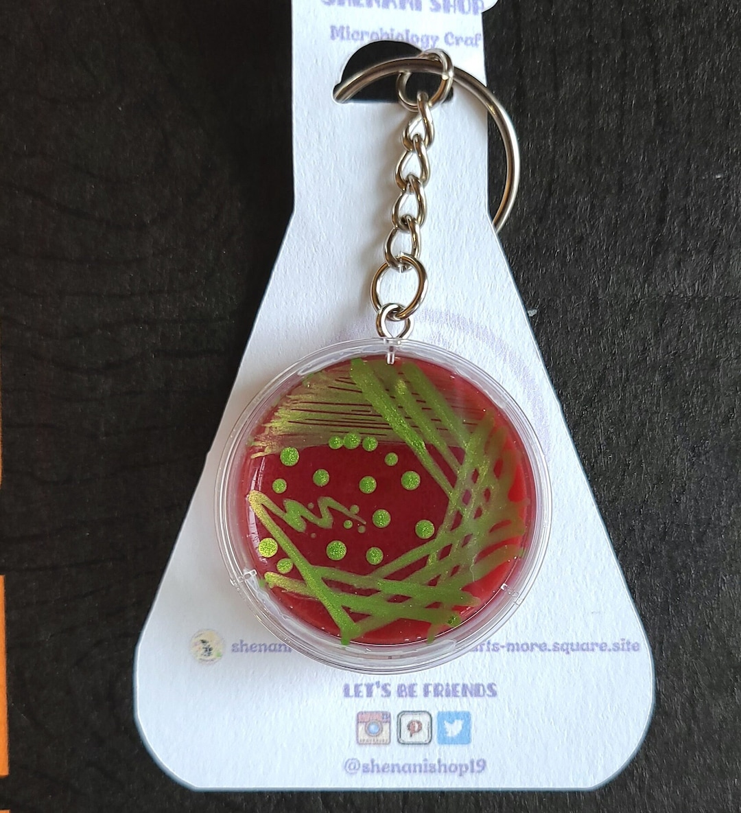 E.coli EMB Agar Petri Dish Keychain: Handmade Microbiology Art - Etsy