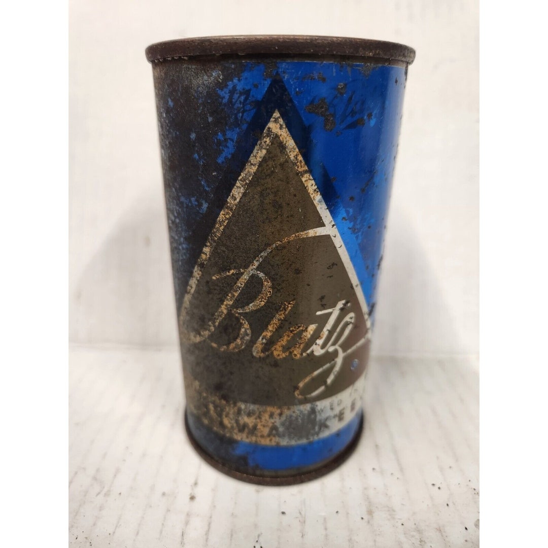 Blatz 1955 Christmas Beer Can Rare Blue Milwaukee Vintage Flat Top ...