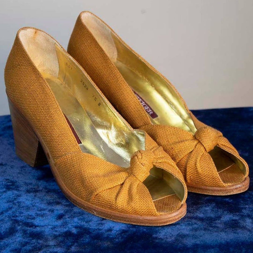 1990s Walter Steiger Marigold Orange Pumps | VTG | Vintage | 7.5 ...