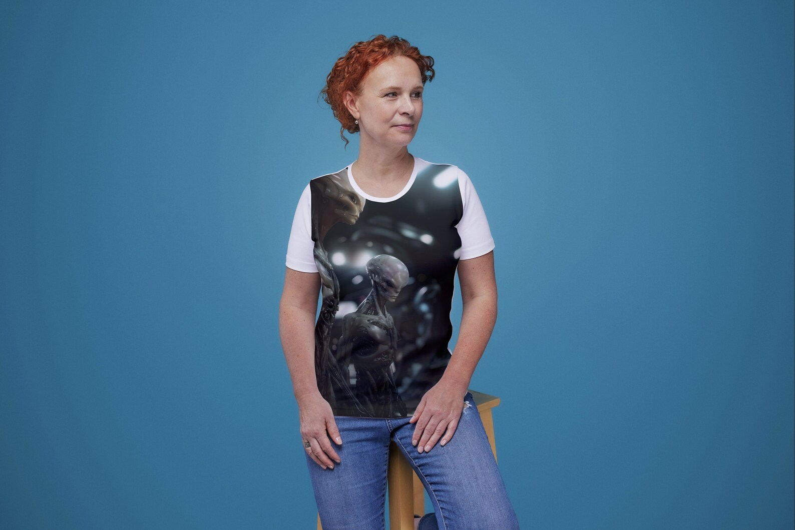 Alien Digital Artwork, Neutral Color Print With Digital Art, Digital ...