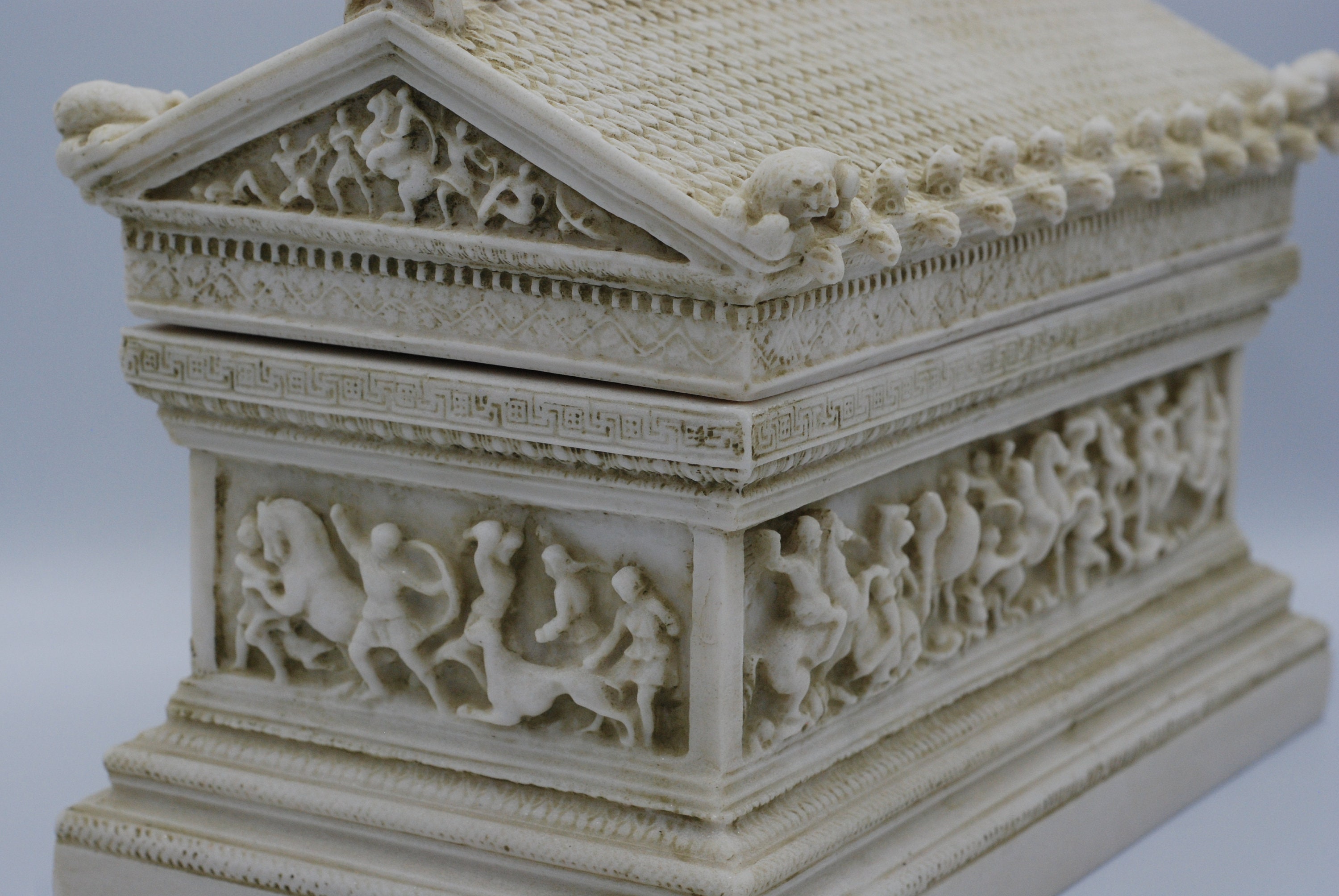 Statue the Alexander Sarcophagus -anatolia 28x16x19 CM - Etsy