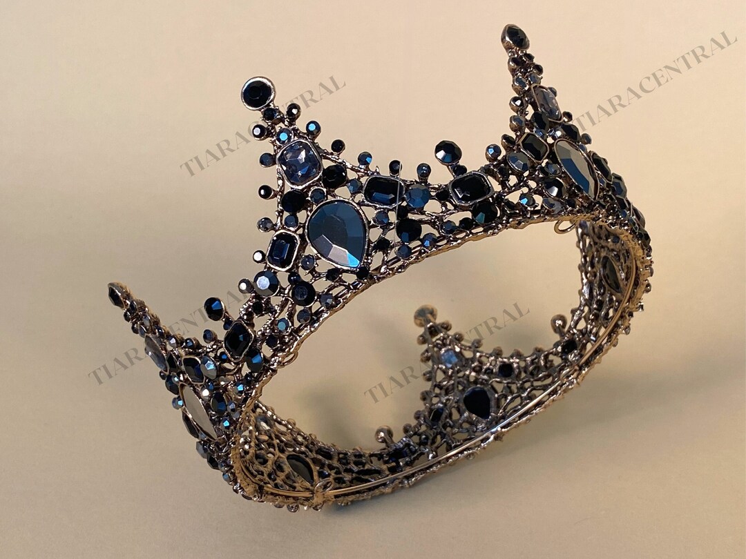 Little Black Crown, Small Black Crown, Black Crown, Dark Crown, Dark ...