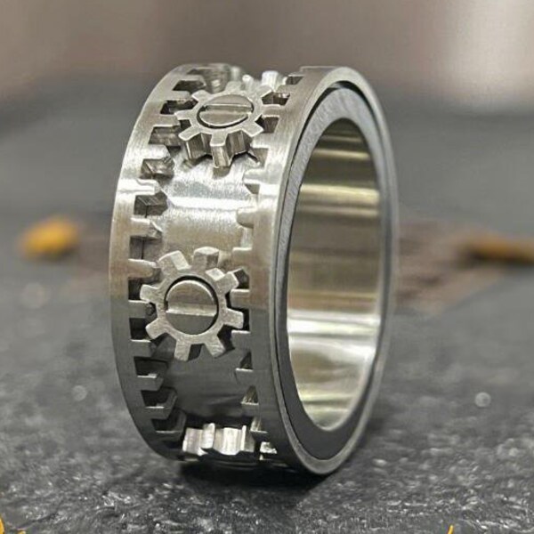 Moving Parts Ring - Etsy