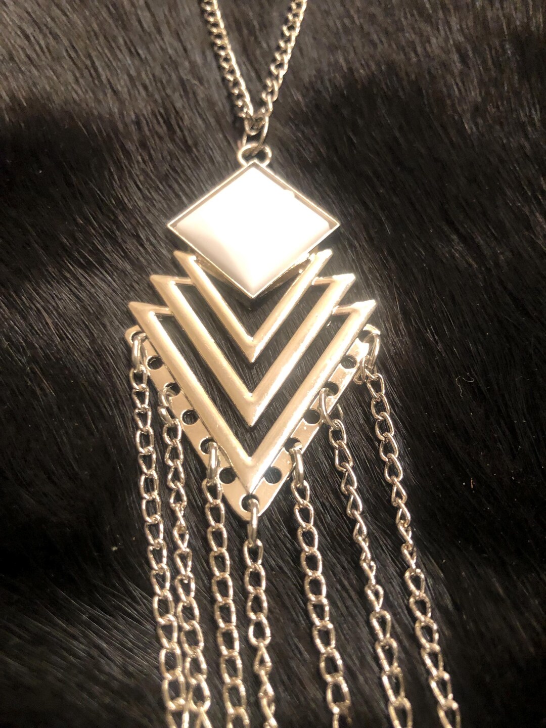 Silvertone Art Deco Style Chevron Pendant Necklace With a Chain Fringe ...