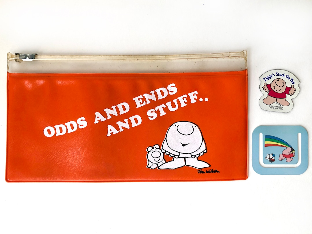 Ziggy & Fuzz (dog) - Vintage - Zip Pouch - Bookmark - Magnet - Paper ...