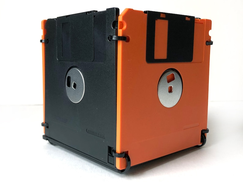 Upcycled Floppy Disk Container – Retro Tech Pencil Cup, Planter - Etsy