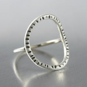 Patterned Circle Ring, Geometric Oval Design, Sterling Silver Jewelry ...